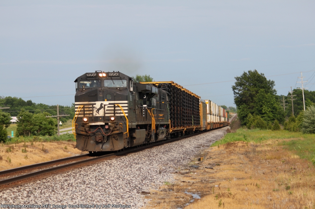 NS 8956 on Train 224.